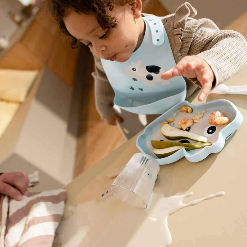 this is family life – Done by Deer